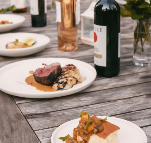 Resident – uppercasebrands